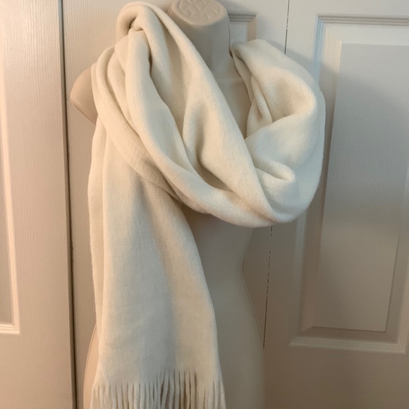 Jessica Simpson | Jackets & Coats | Jessica A Simpson Oversize Scarf ...